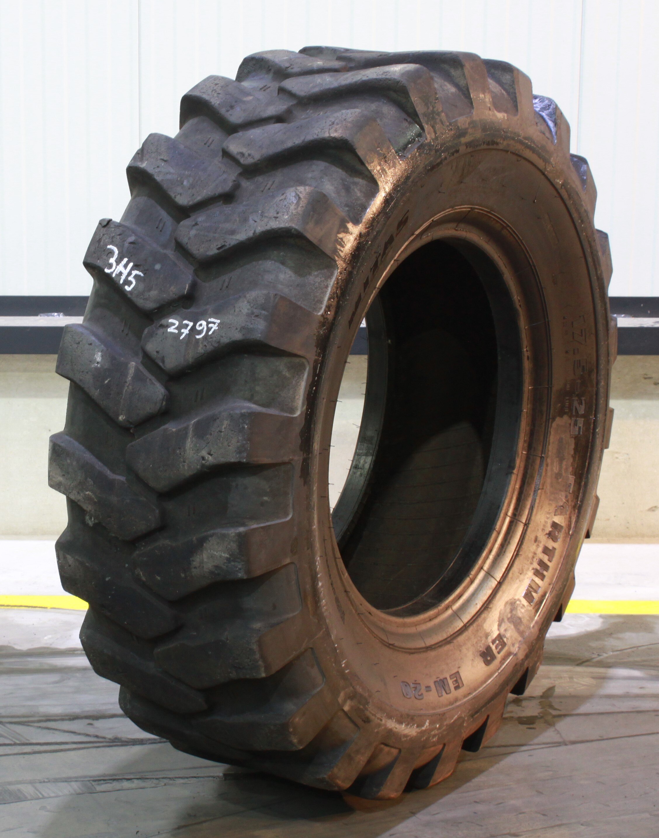 17.5-25 USED MITAS EM-20 22PR TL 22MM 3H5-2797 COSM REP | Heuver