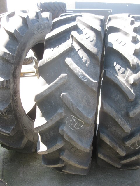 420/85R38 USED BKT AGRIMAX RT-855 144A8/144B TL H17548 78% | Heuver