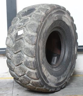 23.5R25 USED GOODYEAR RT-3B L-3 TL 21MM 60% 2999 4X REP + COSM REP | Heuver