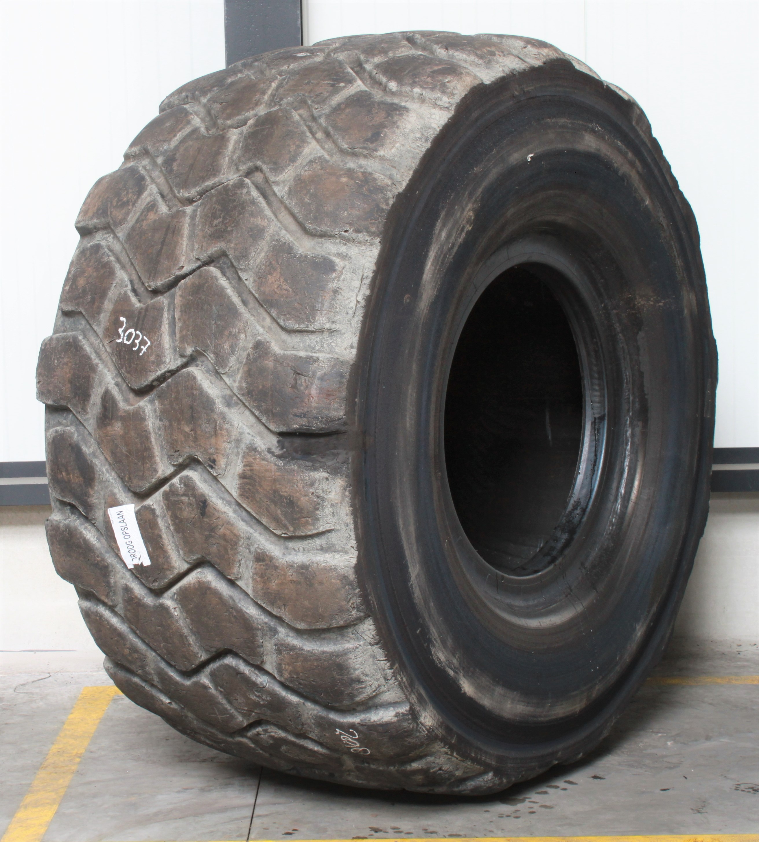 875/65R29 USED MICHELIN XAD 65-1 SUPER ** E-3 40MM= 78% A12767 | Heuver