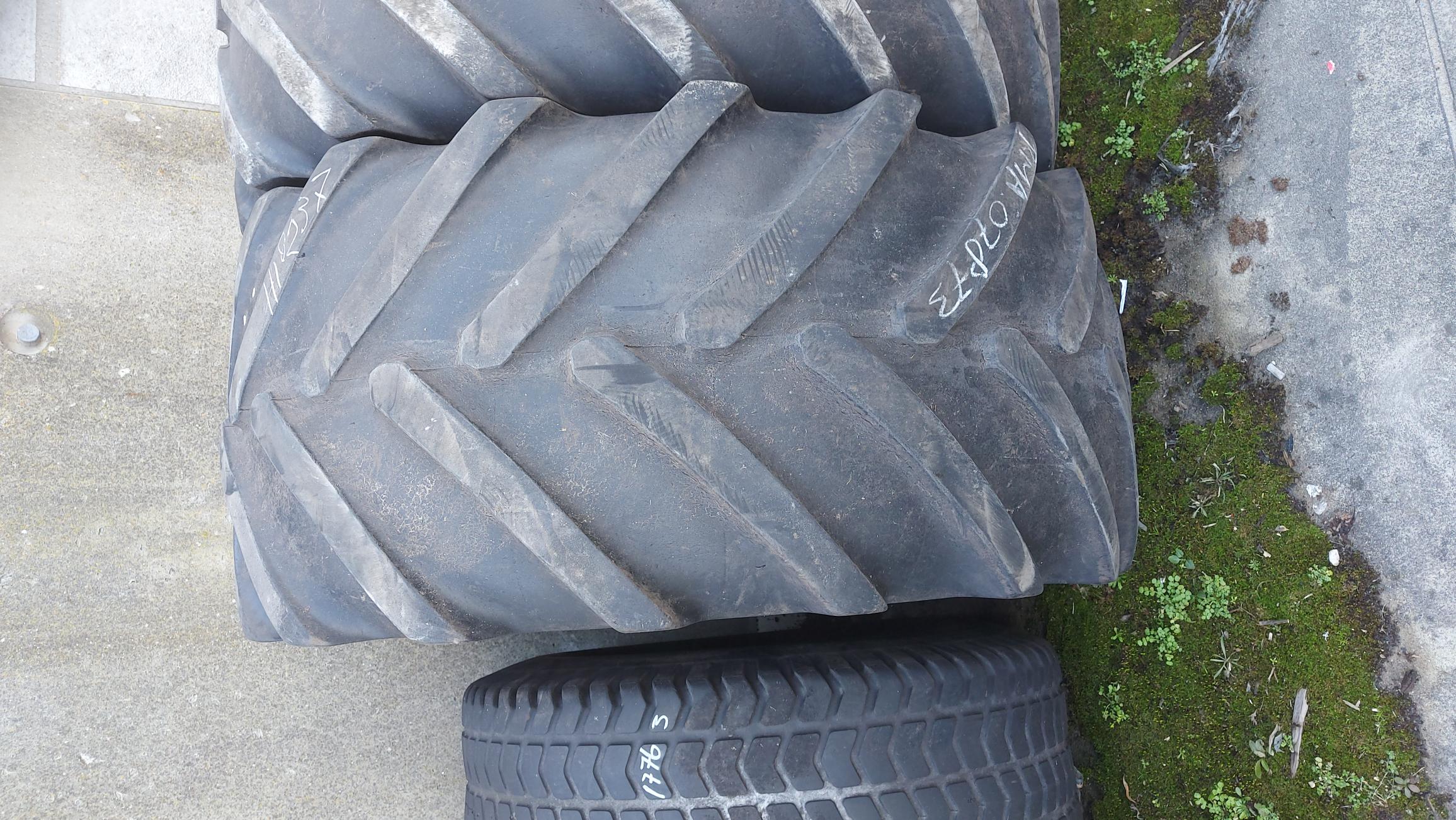 600/65R28 GEBRAUCHT MICHELIN MACHXBIB 154D TL H18237, 35% DOT1913 | Heuver