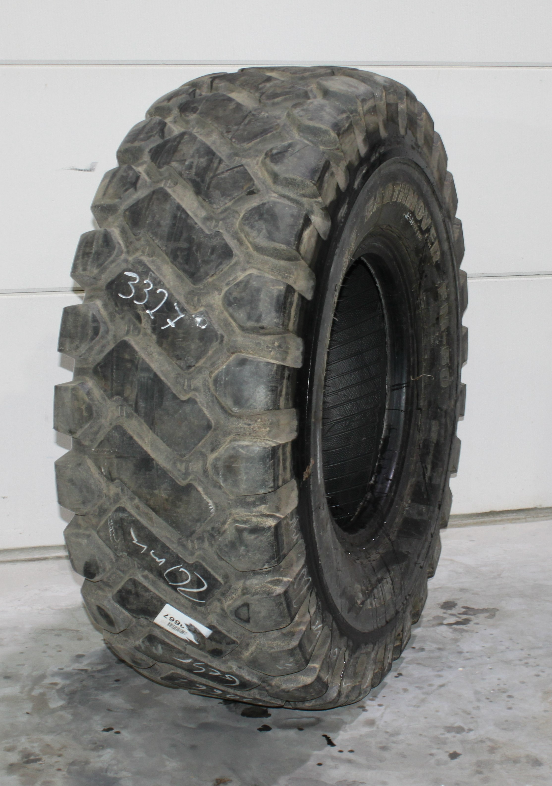 20.5-25 USED MITAS EM-60 24PR TL 19MM 59% NO REP 3327 | Heuver