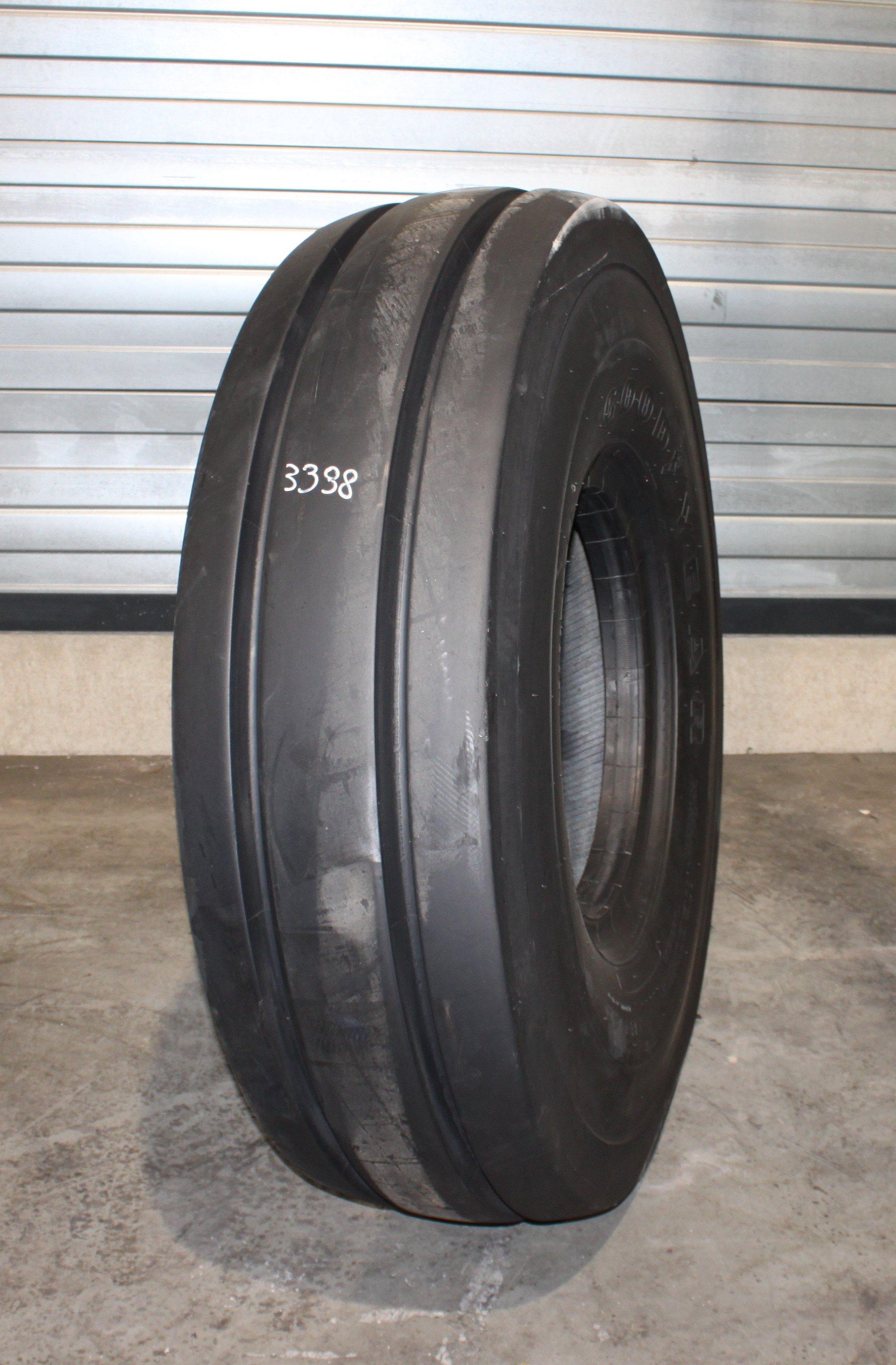 16.00R25 USED GOODYEAR EV-4R *** TL 39MM 78% NO REP 3398 | Heuver
