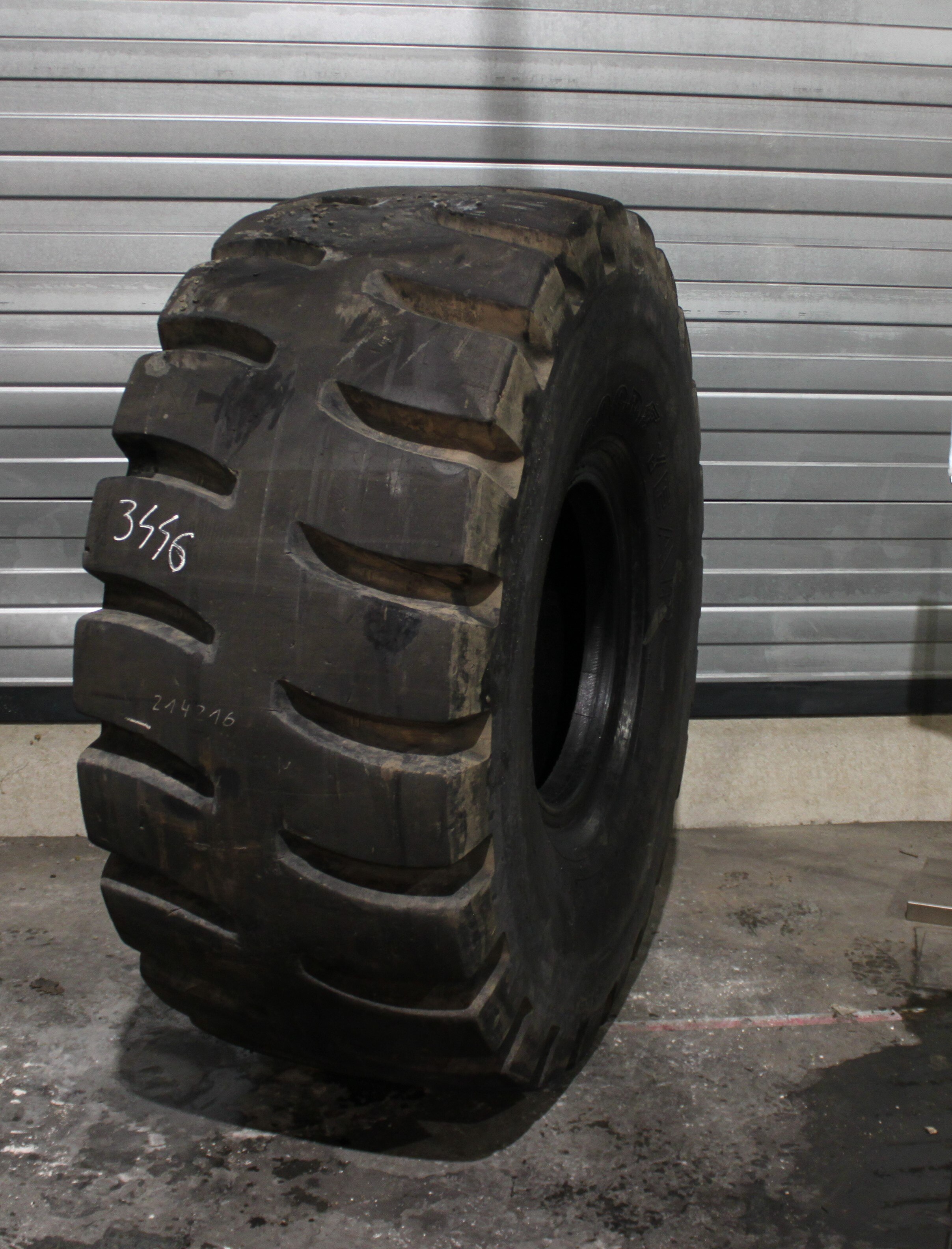 26.5R25 USED GOODYEAR RL-5K L-5 TL 66MM 75% COSM REP 3446 | Heuver