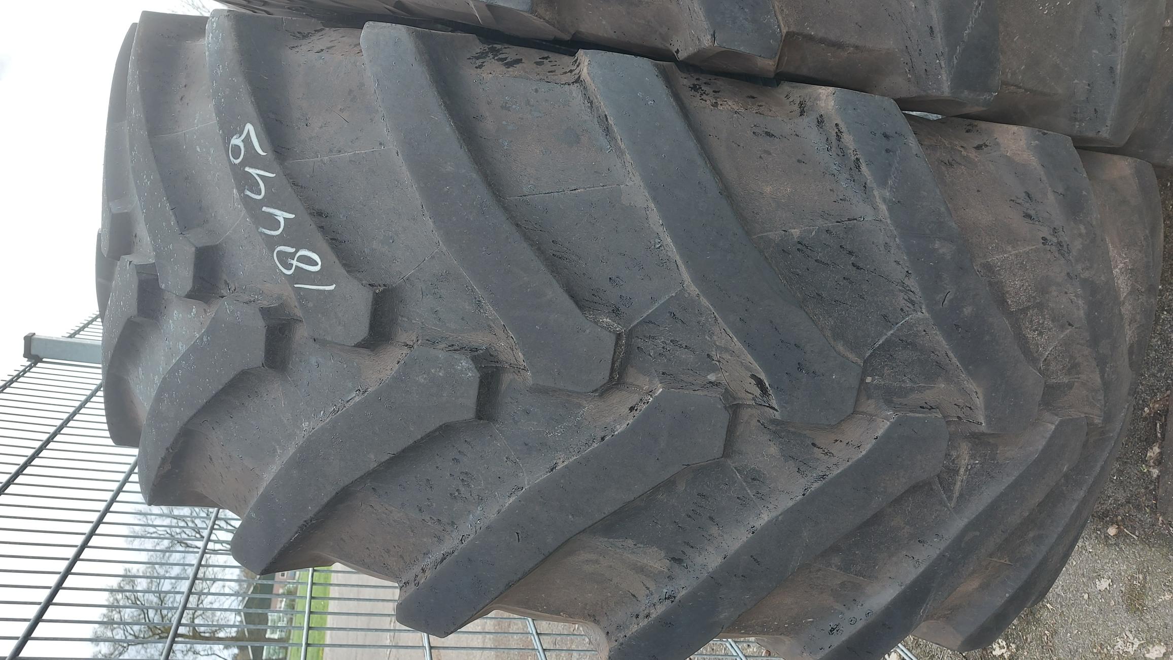 650/65R38 USED TRELLEBORG TM800 157D TL H18449 42% | Heuver