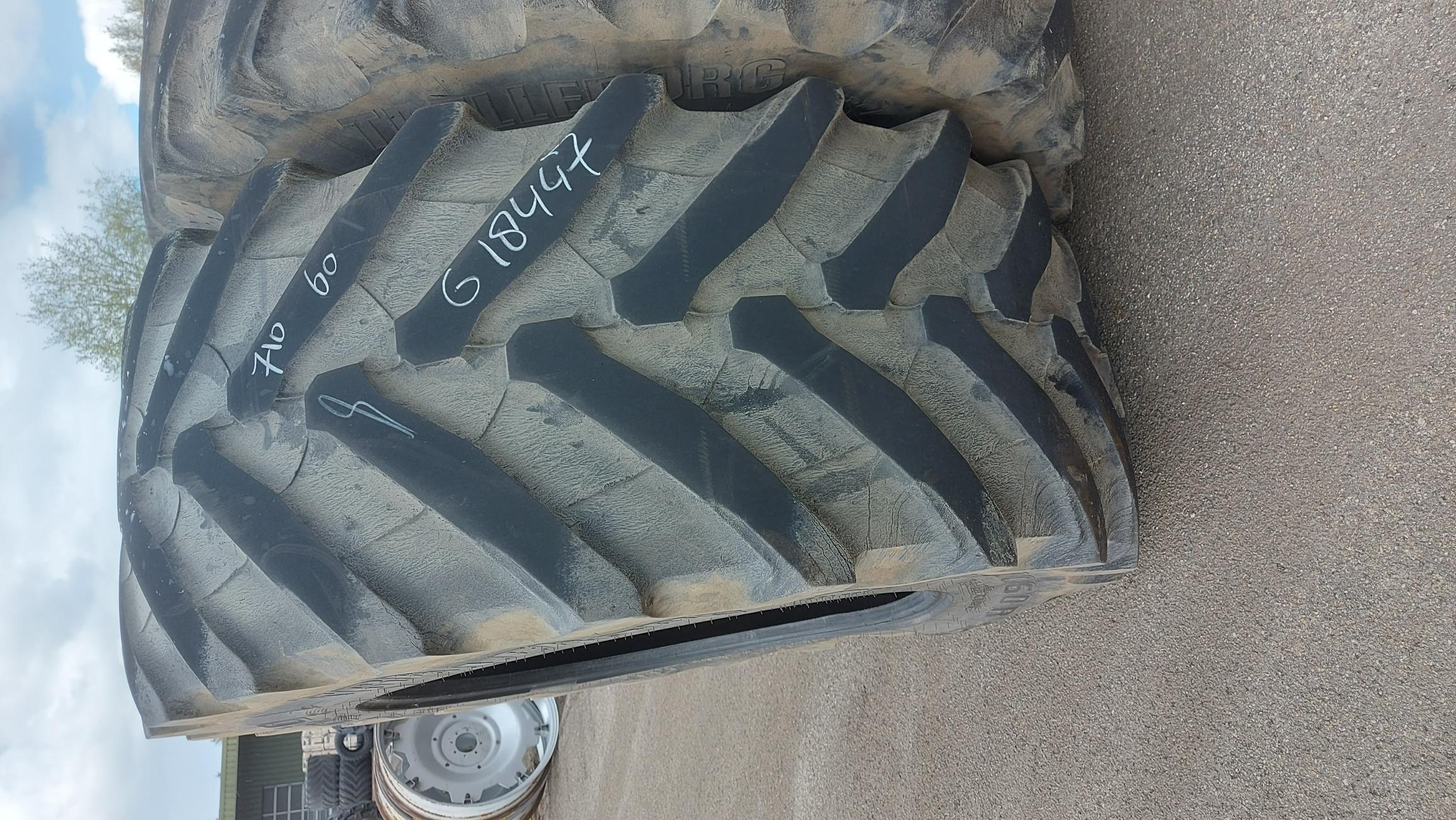 VF 710/60R42 USED TRELLEBORG TM1060 173D TL H18447 30% | Heuver