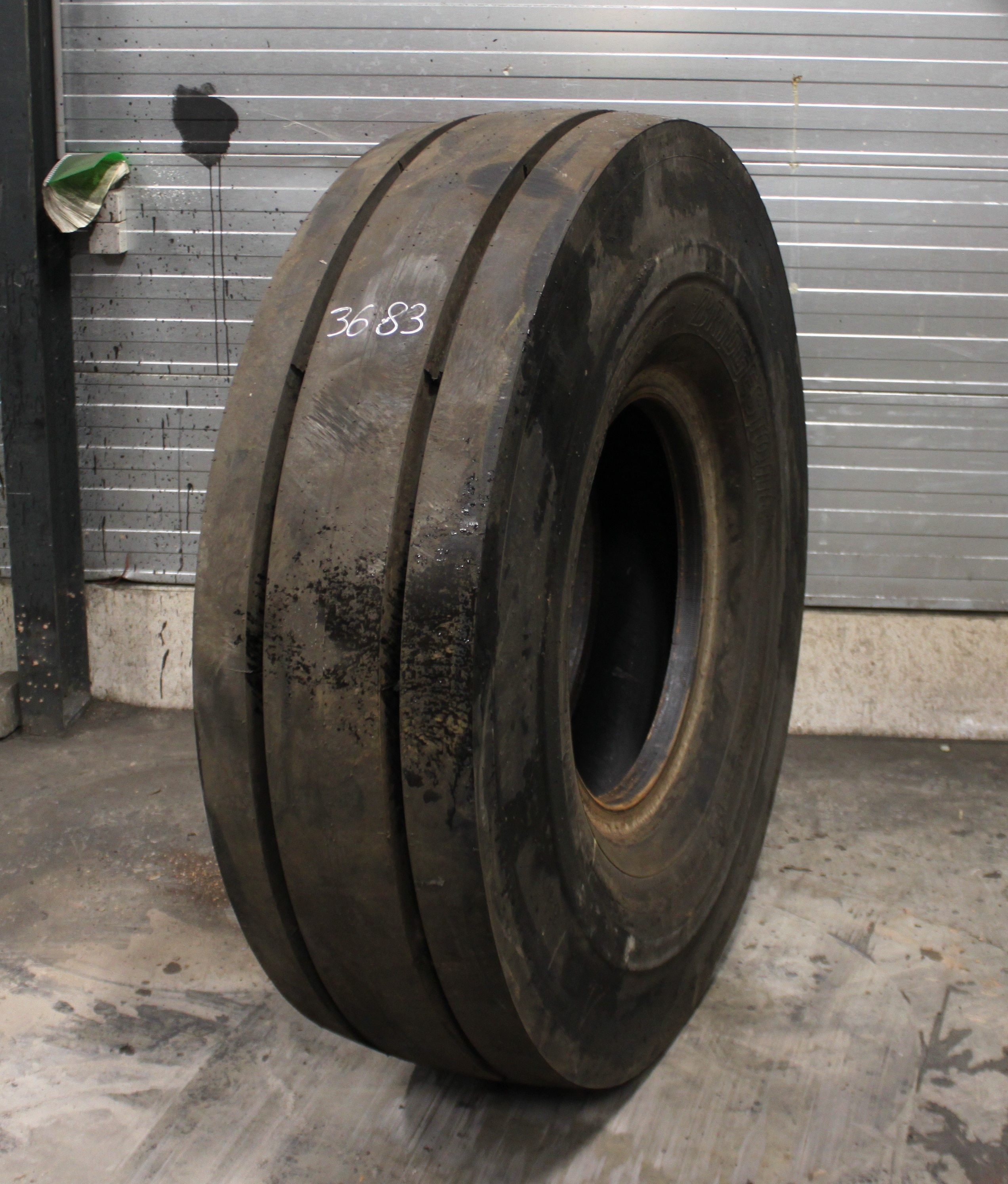 450/95R25 USED BRIDGESTONE VCHR TL 48MM 96% NO REP 3683 | Heuver