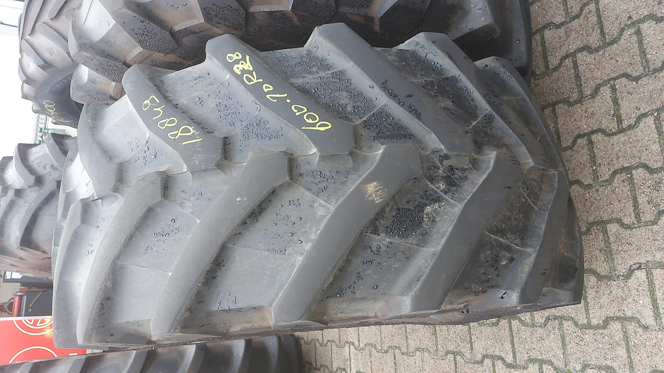 600/70R28 USED TRELLEBORG TM900 HP 157D/154E TL H18849 40% | Heuver