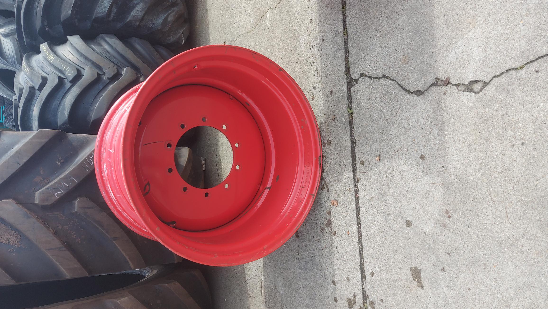 20-30 WHEEL USED FENDT RED 281-335-10 Ø22 ET-50 V8511 VAST 1 KANT ...